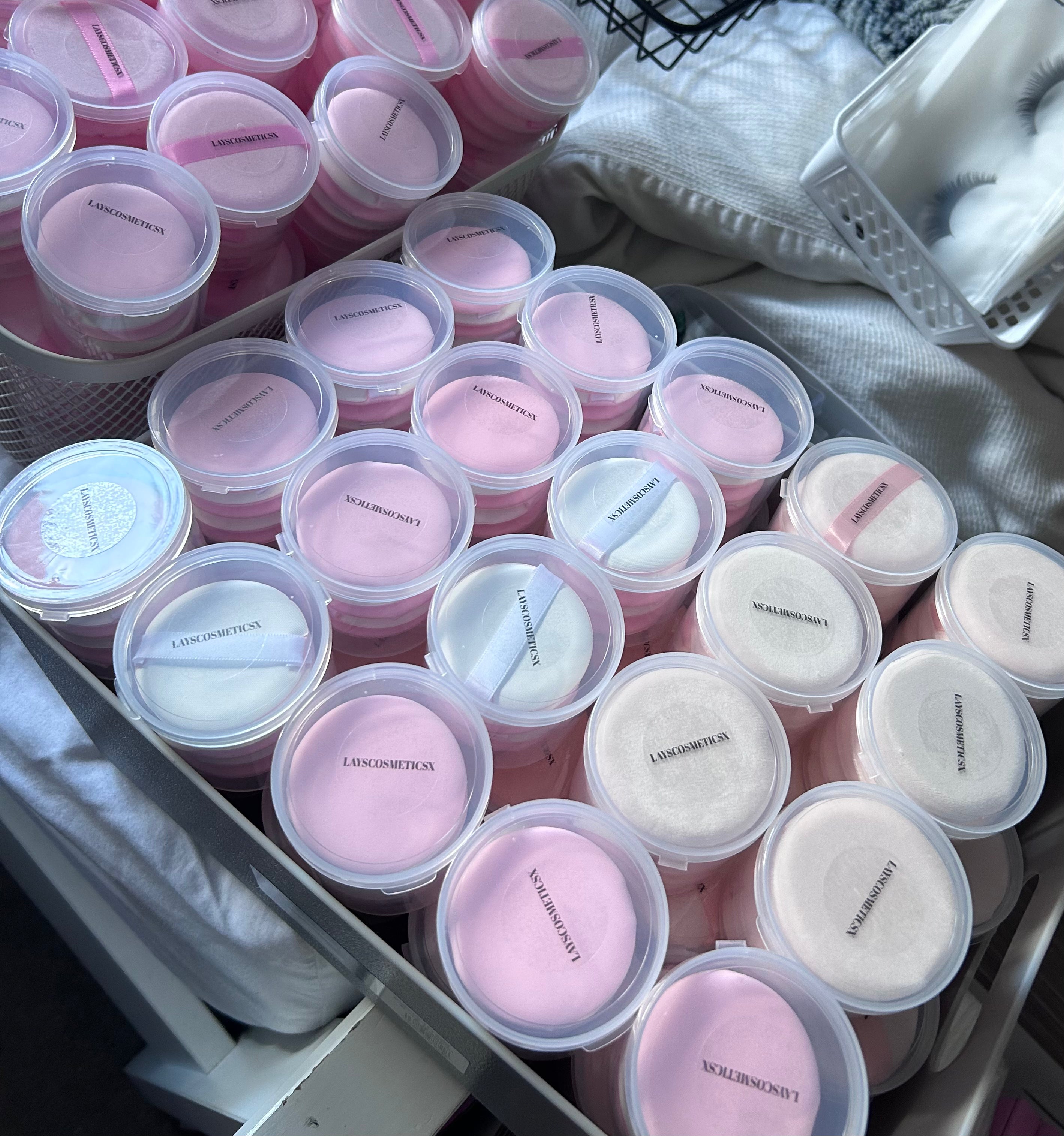 Sponges and Powder puffs – Layla Honey Cosmetics